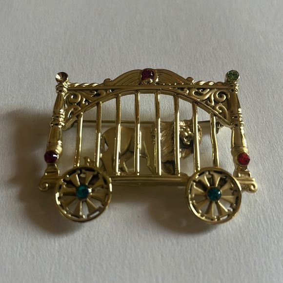 Ajc | Jewelry | Vintage Rare Ajc Lion Circus Wagon Brooch | Poshmark